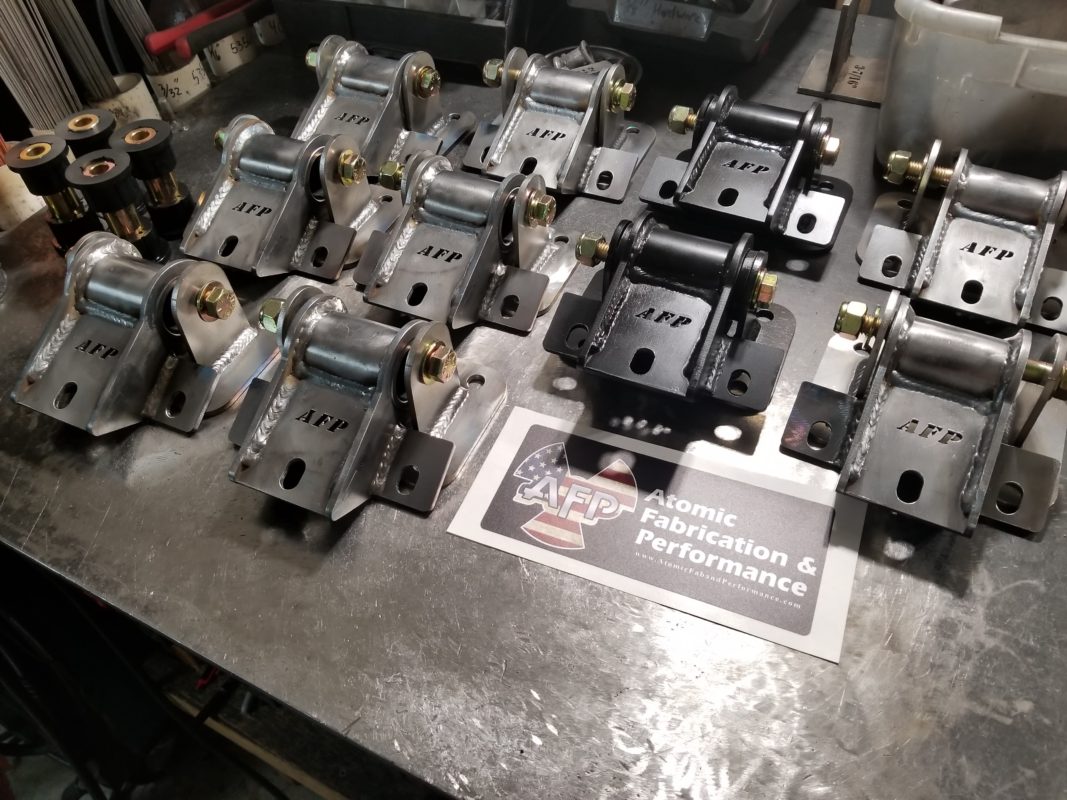 07-13 GMT900 Poly Motor Mounts - Atomic Fabrication