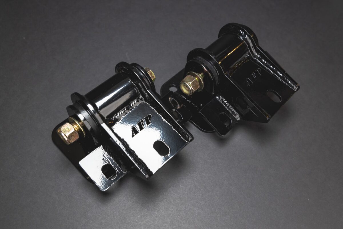 07-13 GMT900 Poly Motor Mounts - Atomic Fabrication